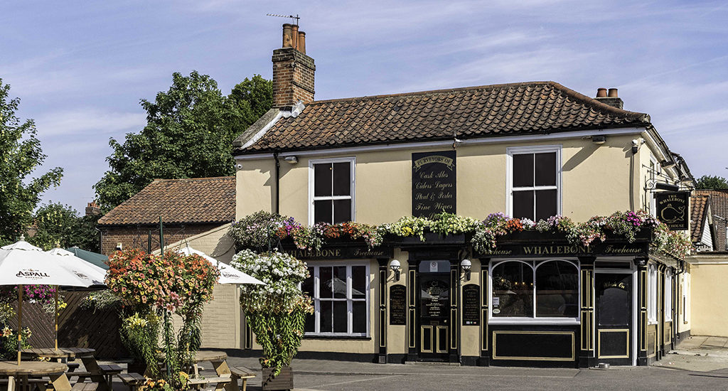 The Dog Inn | Camp Sites | Pub | Norfolk Broads